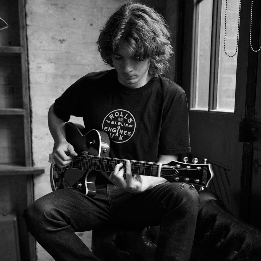 Merlin T-shirt | Red Canoe | Official Site